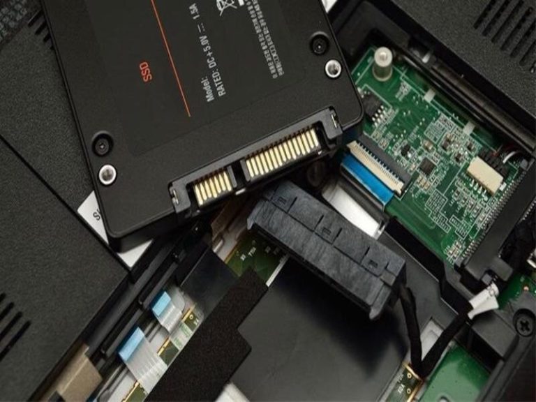 راهنمای خرید هارد SSD